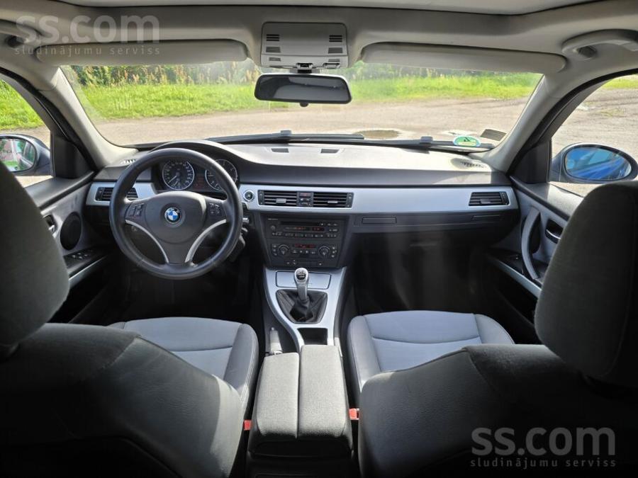 Blue BMW 320 2005 in Jelgava, with an engine capacity of 2.00 L and mileage of 321 thousand km for 4290 €, photo 13 on AUTOMOTO.COM.LV