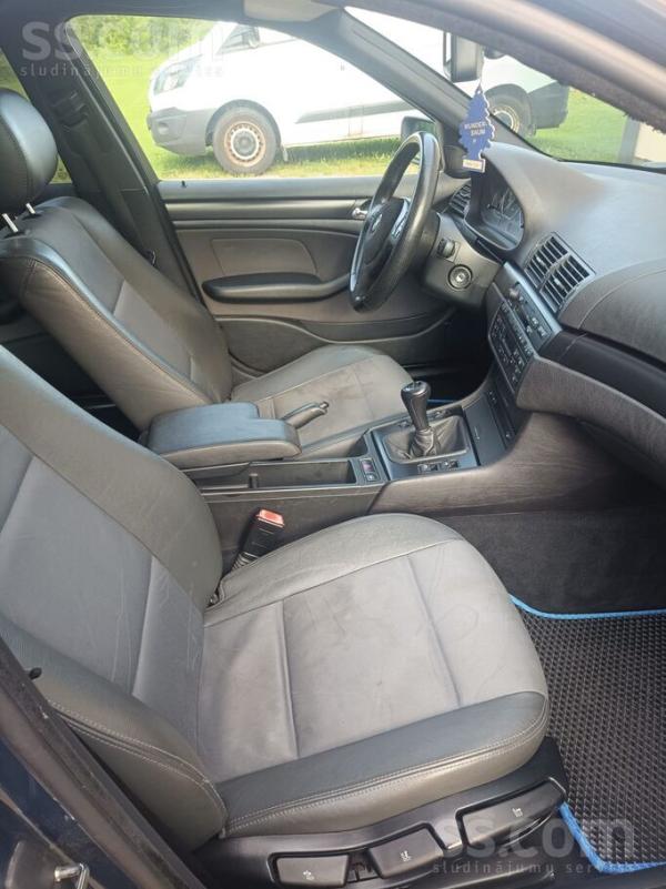 Blue BMW 320 2005 in Riga, with an engine capacity of 2.00 L and mileage of 389 thousand km for 2300 €, photo 8 on AUTOMOTO.COM.LV