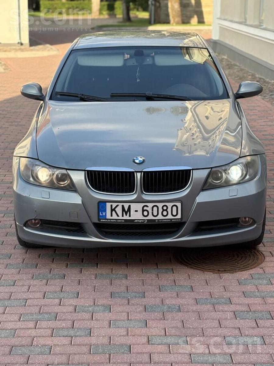 Zils BMW 320 2005 Kuldīga, ar dzinēja tilpumu 2.00 L un nobraukumu 353 tūkst. km par 2700 €, foto 4 vietnē AUTOMOTO.COM.LV
