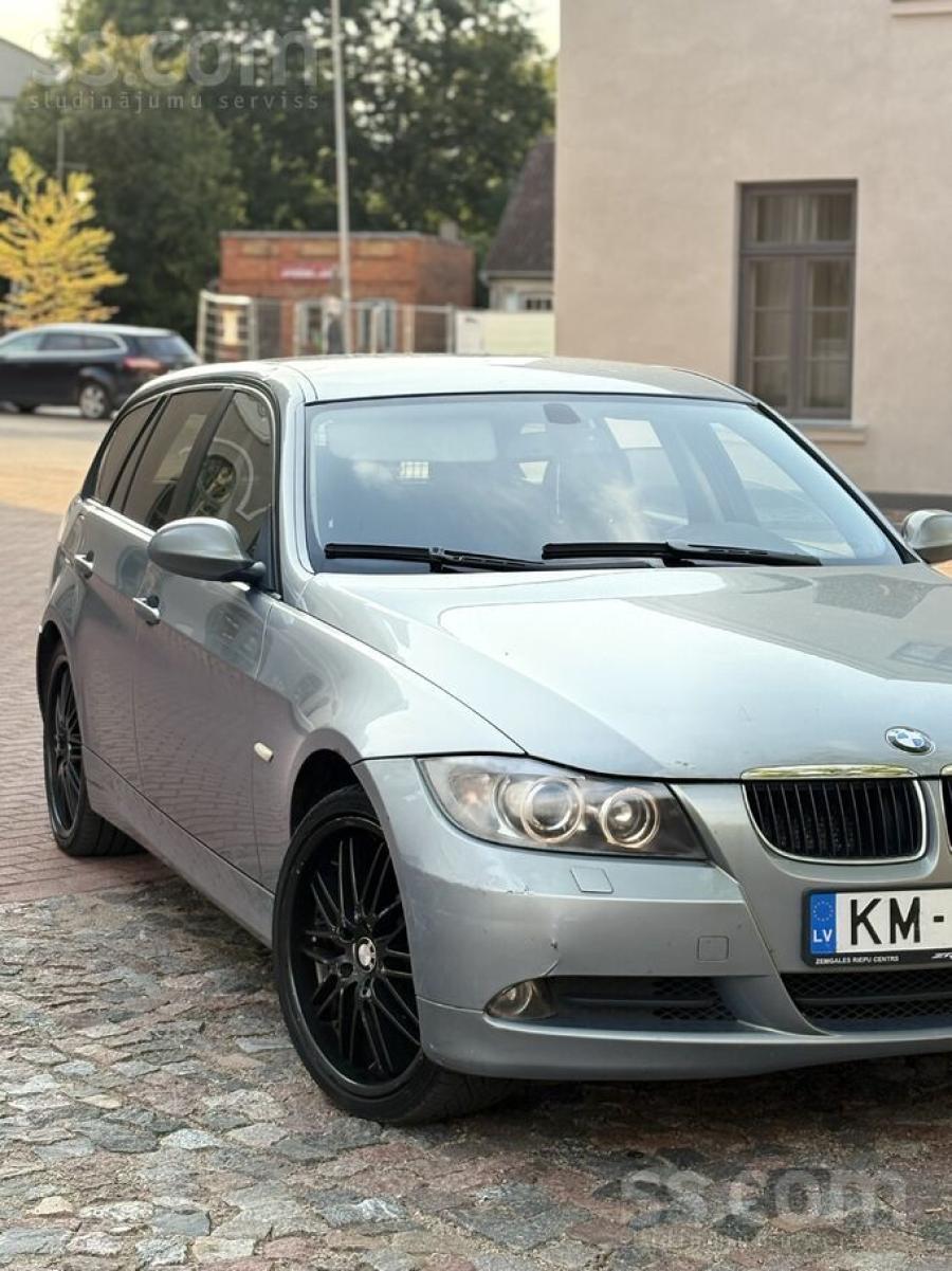 Zils BMW 320 2005 Kuldīga, ar dzinēja tilpumu 2.00 L un nobraukumu 353 tūkst. km par 2700 €, foto 8 vietnē AUTOMOTO.COM.LV