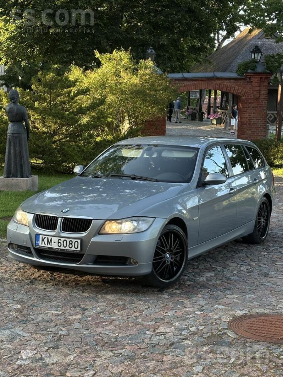 Zils BMW 320 2005 Kuldīga, ar dzinēja tilpumu 2.00 L un nobraukumu 353 tūkst. km par 2700 €, foto 12 vietnē AUTOMOTO.COM.LV