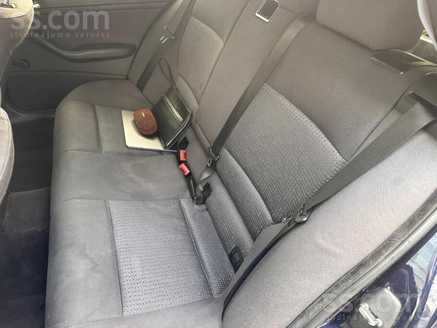 Zils BMW 320 2005 Rīga, ar dzinēja tilpumu 2.00 L un nobraukumu 417 tūkst. km par 2100 €, foto 10 vietnē AUTOMOTO.COM.LV