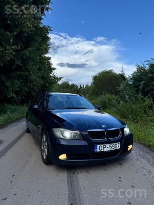 Zils BMW 320 2005 Tukums, ar dzinēja tilpumu 2.00 L un nobraukumu 457 tūkst. km par 2400 €, foto  vietnē AUTOMOTO.COM.LV