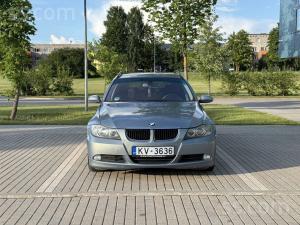 Blue BMW 320 2005 in Jekabpils, with an engine capacity of 2.00 L and mileage of 449 thousand km for 3636 €, photo 3 on AUTOMOTO.COM.LV