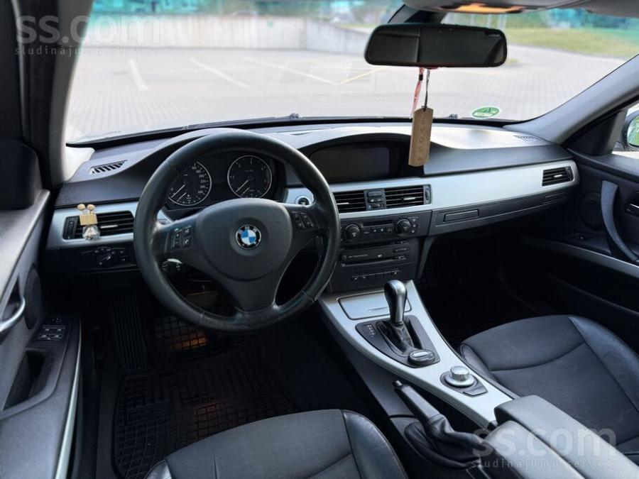 Blue BMW 320 2005 in Jekabpils, with an engine capacity of 2.00 L and mileage of 449 thousand km for 3636 €, photo 7 on AUTOMOTO.COM.LV