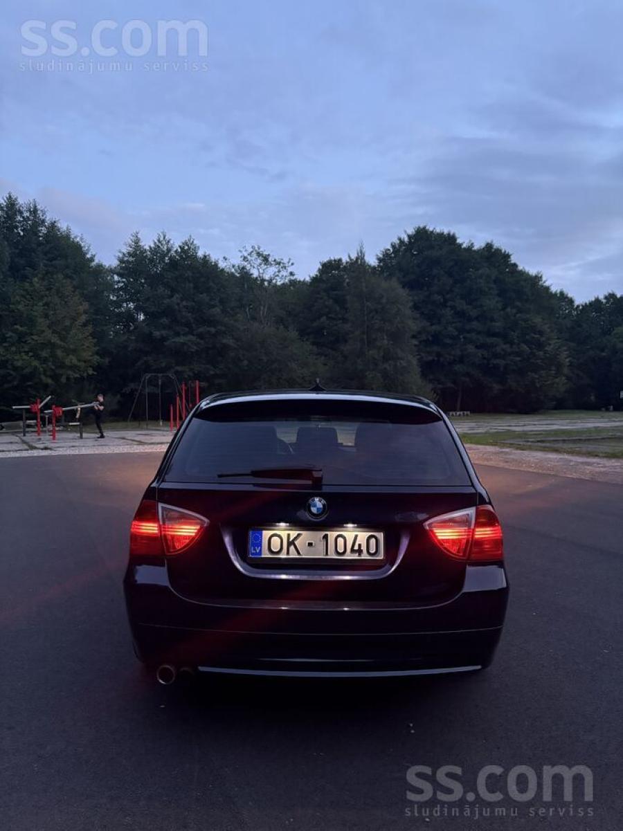 Zils BMW 320 2005 Liepāja, ar dzinēja tilpumu 2.00 L un nobraukumu 378 tūkst. km par 3990 €, foto 4 vietnē AUTOMOTO.COM.LV