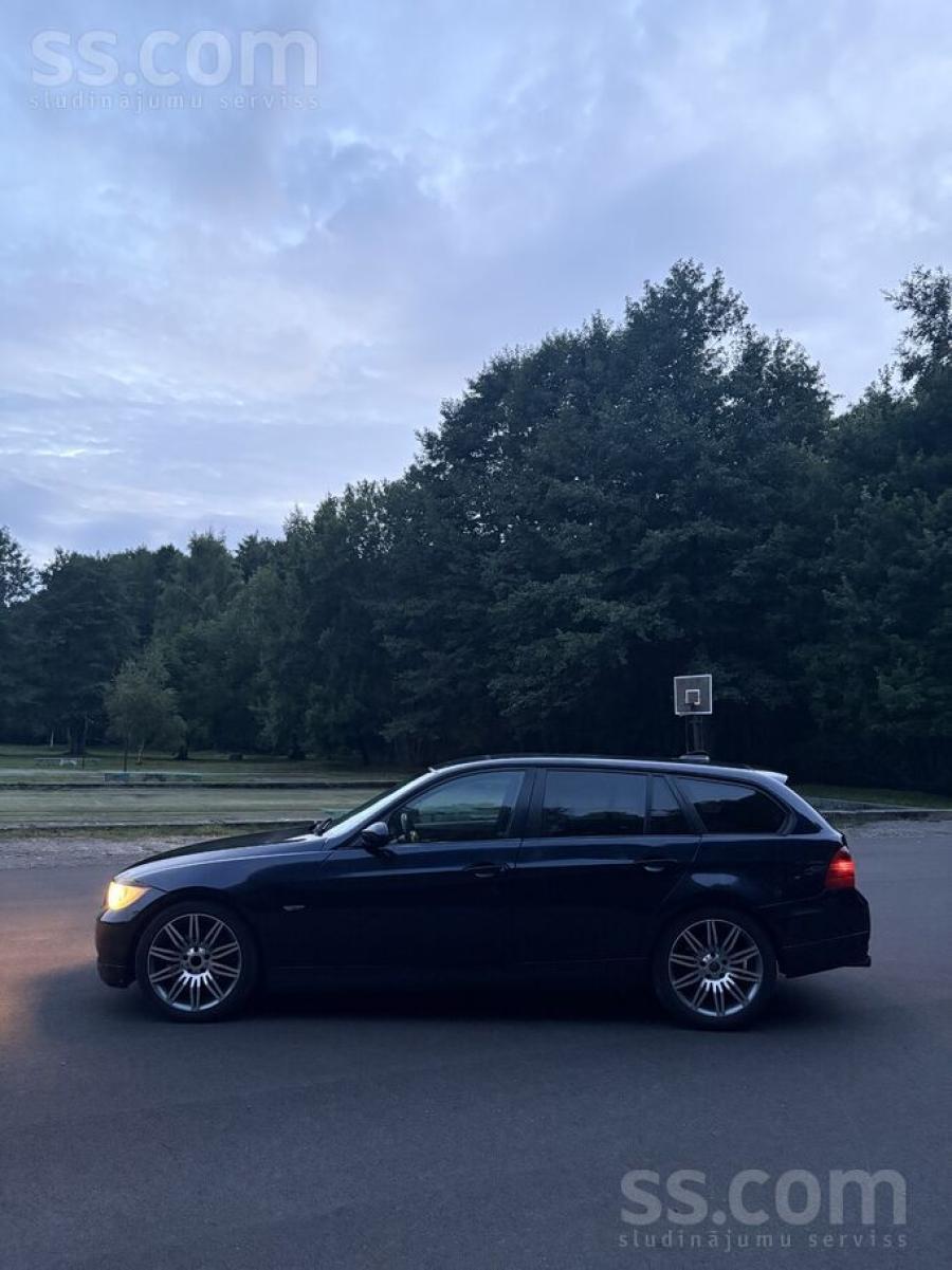 Zils BMW 320 2005 Liepāja, ar dzinēja tilpumu 2.00 L un nobraukumu 378 tūkst. km par 3990 €, foto 7 vietnē AUTOMOTO.COM.LV