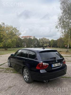 Zils BMW 320 2005 Liepāja, ar dzinēja tilpumu 2.00 L un nobraukumu 378 tūkst. km par 3990 €, foto 4 vietnē AUTOMOTO.COM.LV