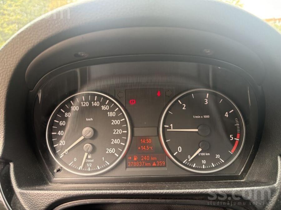 Zils BMW 320 2005 Liepāja, ar dzinēja tilpumu 2.00 L un nobraukumu 378 tūkst. km par 3990 €, foto 14 vietnē AUTOMOTO.COM.LV