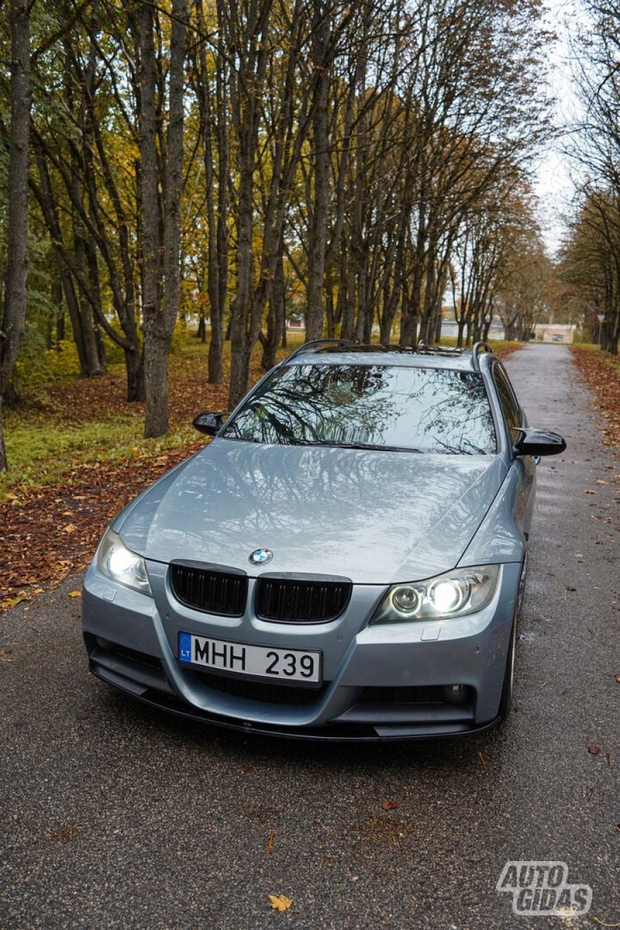 Zils BMW 320 2005 Marijampole, ar dzinēja tilpumu 2.00 L un nobraukumu 346 tūkst. km par 3750 €, foto 1 vietnē AUTOMOTO.COM.LV