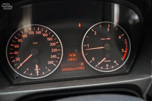 Zils BMW 320 2005 Marijampole, ar dzinēja tilpumu 2.00 L un nobraukumu 346 tūkst. km par 3750 €, foto 15 vietnē AUTOMOTO.COM.LV
