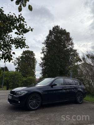 Zils BMW 320 2005 Jēkabpils, ar dzinēja tilpumu 2.00 L un nobraukumu 412 tūkst. km par 2850 €, foto 3 vietnē AUTOMOTO.COM.LV