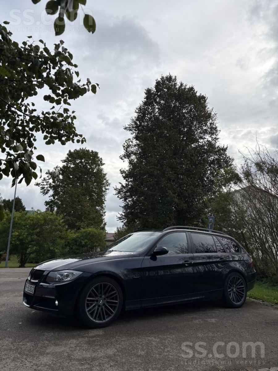 Zils BMW 320 2005 Jēkabpils, ar dzinēja tilpumu 2.00 L un nobraukumu 412 tūkst. km par 2850 €, foto 3 vietnē AUTOMOTO.COM.LV