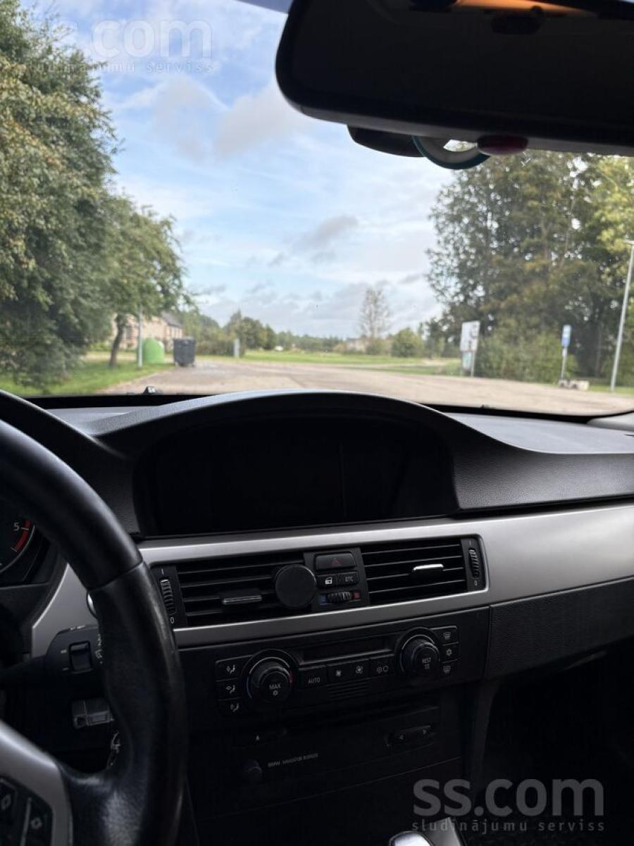 Zils BMW 320 2005 Jēkabpils, ar dzinēja tilpumu 2.00 L un nobraukumu 412 tūkst. km par 2850 €, foto 9 vietnē AUTOMOTO.COM.LV