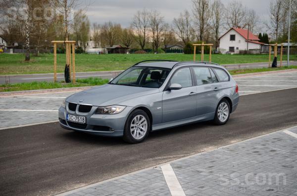 Blue BMW 320 2006 in Jelgava, with an engine capacity of 2.00 L and mileage of 263 thousand km for 3300 €, photo 2 on AUTOMOTO.COM.LV