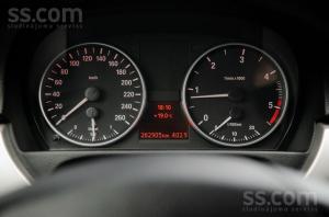 Blue BMW 320 2006 in Jelgava, with an engine capacity of 2.00 L and mileage of 263 thousand km for 3300 €, photo 12 on AUTOMOTO.COM.LV