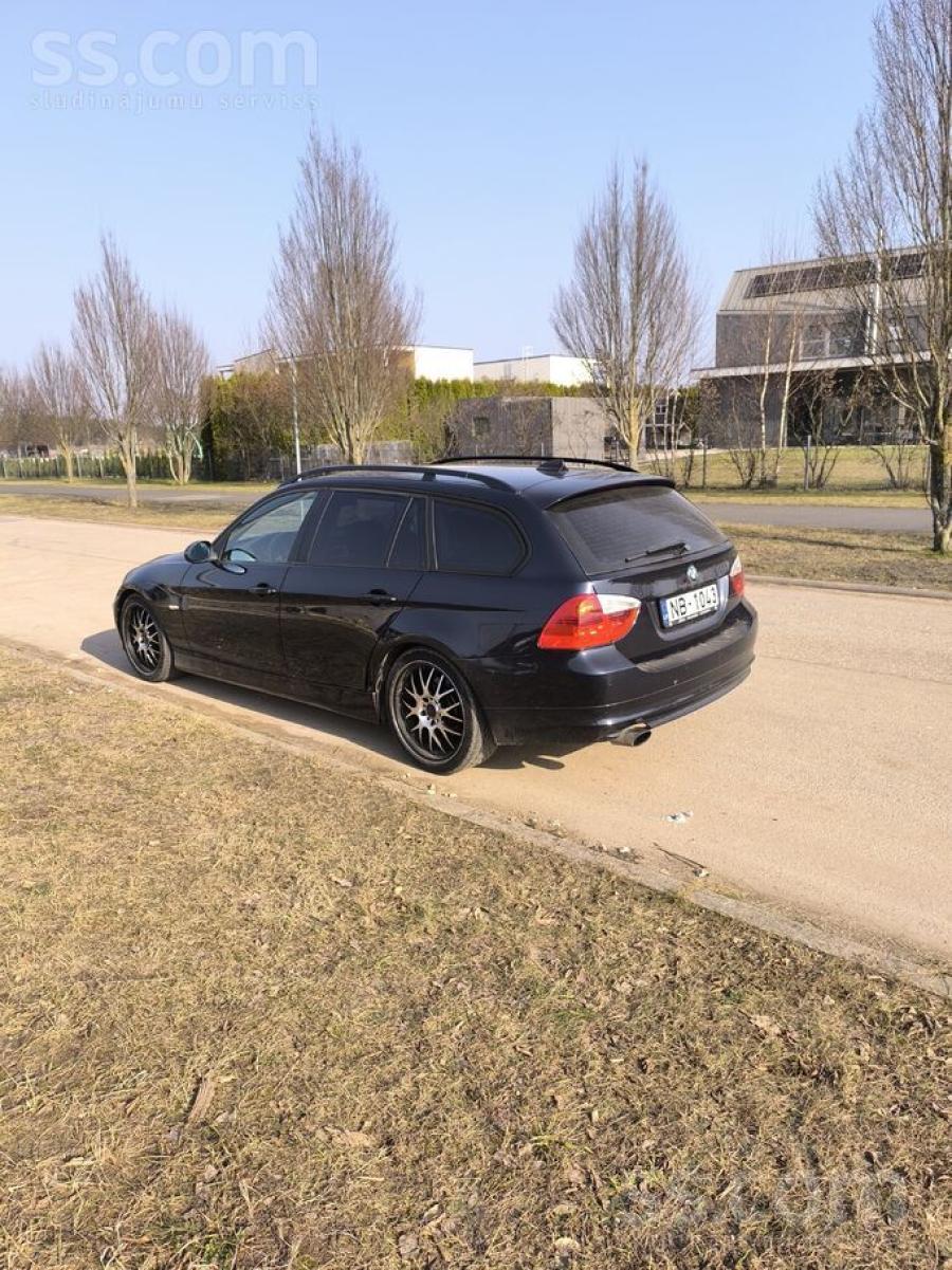 Zils BMW 320 2006 Rīga, ar dzinēja tilpumu 2.00 L un nobraukumu 336 tūkst. km par 3800 €, foto 5 vietnē AUTOMOTO.COM.LV