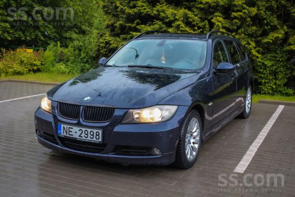Blue BMW 320 2006 in Riga, with an engine capacity of 2.00 L and mileage of 358 thousand km for 2550 €, photo 3 on AUTOMOTO.COM.LV