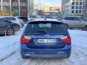 Blue BMW 320 2006 in Riga, with an engine capacity of 2.00 L and mileage of 324 thousand km for 4490 €, photo 4 on AUTOMOTO.COM.LV