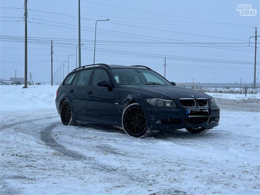 Blue BMW 320 2006 in Panevezys, with an engine capacity of 2.00 L and mileage of 284 thousand km for 2750 €, photo 6 on AUTOMOTO.COM.LV