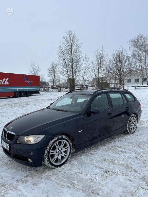 Zils BMW 320 2006 Kėdainiai, ar dzinēja tilpumu 2.00 L un nobraukumu 331 tūkst. km par 3800 €, foto 1 vietnē AUTOMOTO.COM.LV