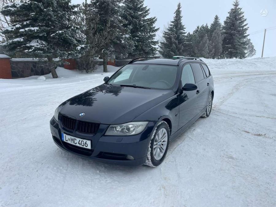 Zils BMW 320 2006 Kėdainiai, ar dzinēja tilpumu 2.00 L un nobraukumu 329 tūkst. km par 3650 €, foto 9 vietnē AUTOMOTO.COM.LV