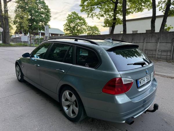 Blue BMW 320 2006 in Alytus, with an engine capacity of 2.00 L and mileage of 382 thousand km for 3450 €, photo 3 on AUTOMOTO.COM.LV