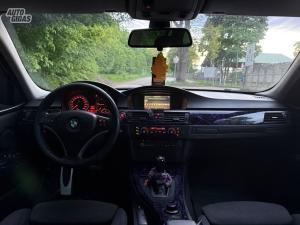 Blue BMW 320 2006 in Alytus, with an engine capacity of 2.00 L and mileage of 382 thousand km for 3450 €, photo 12 on AUTOMOTO.COM.LV