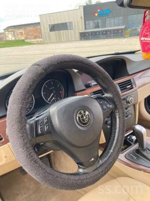 Zils BMW 320 2006 Rīga, ar dzinēja tilpumu 2.00 L un nobraukumu 374 tūkst. km par 3300 €, foto 18 vietnē AUTOMOTO.COM.LV