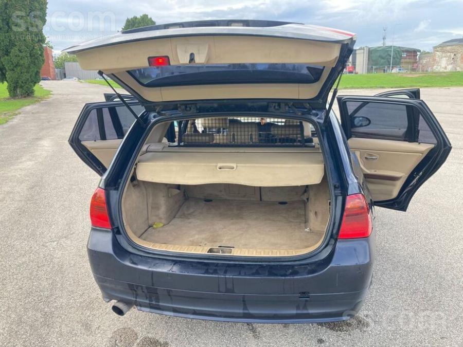 Zils BMW 320 2006 Rīga, ar dzinēja tilpumu 2.00 L un nobraukumu 374 tūkst. km par 3300 €, foto 21 vietnē AUTOMOTO.COM.LV