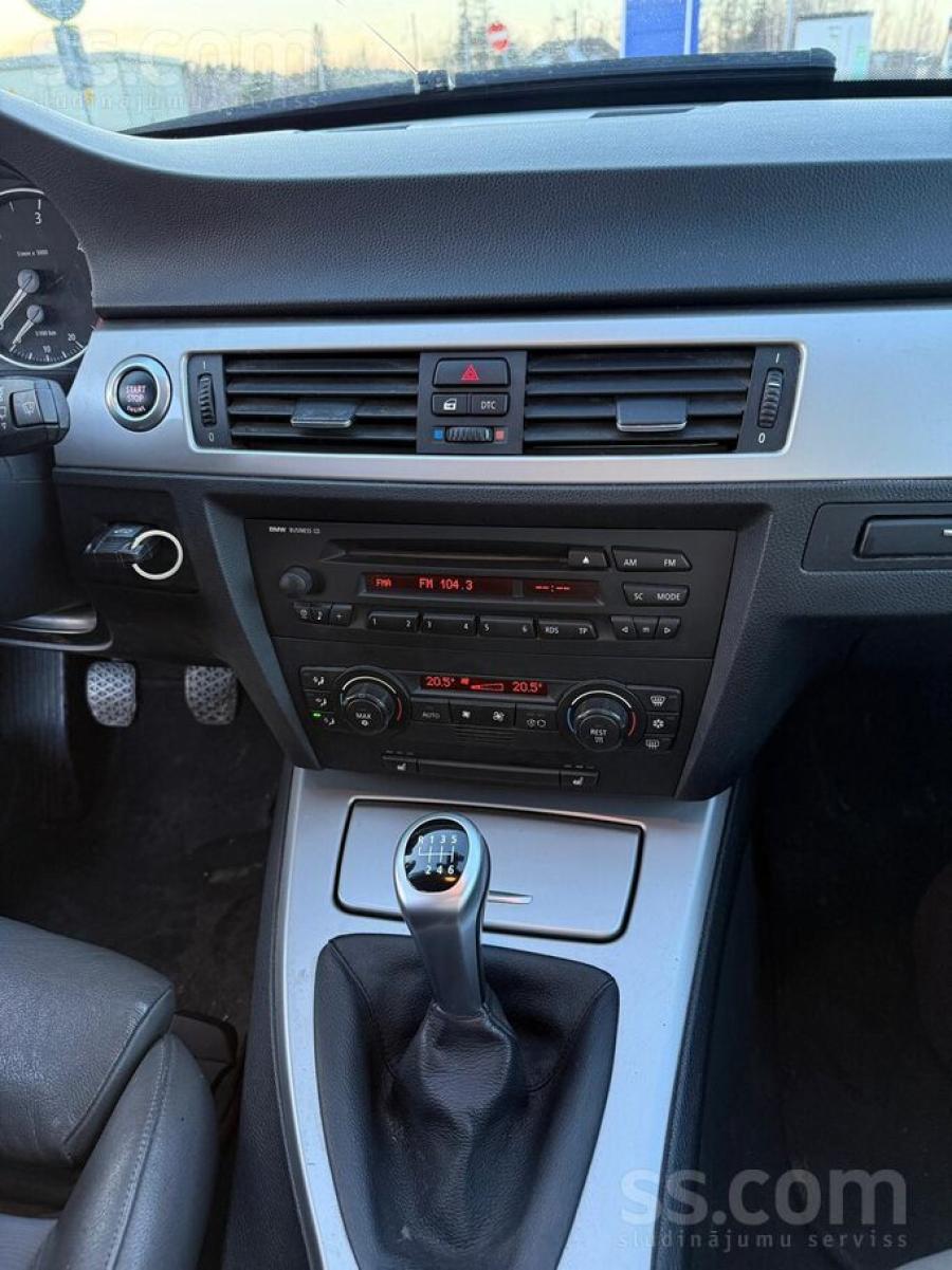 Blue BMW 320 2006 in Riga, with an engine capacity of 2.00 L and mileage of 0 thousand km for 3499 €, photo 8 on AUTOMOTO.COM.LV