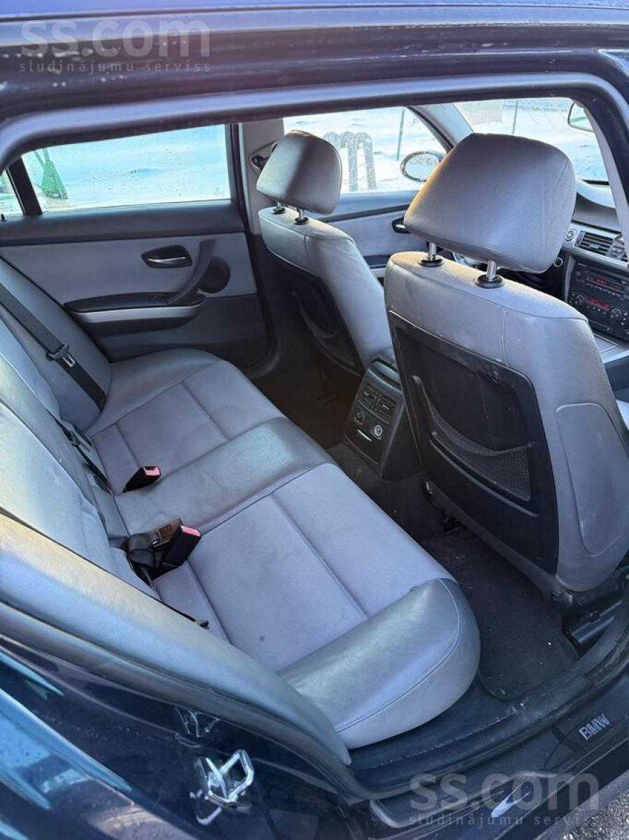 Blue BMW 320 2006 in Riga, with an engine capacity of 2.00 L and mileage of 0 thousand km for 3499 €, photo 10 on AUTOMOTO.COM.LV