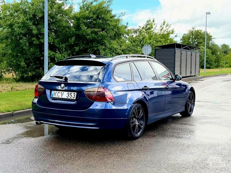 Blue BMW 320 2006 in Kaunas, with an engine capacity of 2.00 L and mileage of 367 thousand km for 2650 €, photo 12 on AUTOMOTO.COM.LV