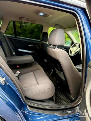 Blue BMW 320 2006 in Kaunas, with an engine capacity of 2.00 L and mileage of 367 thousand km for 2650 €, photo 16 on AUTOMOTO.COM.LV