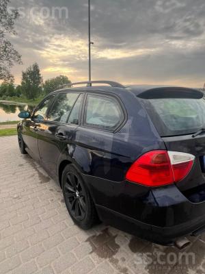 Zils BMW 320 2006 Balvi, ar dzinēja tilpumu 2.00 L un nobraukumu 320 tūkst. km par 2000 €, foto 4 vietnē AUTOMOTO.COM.LV