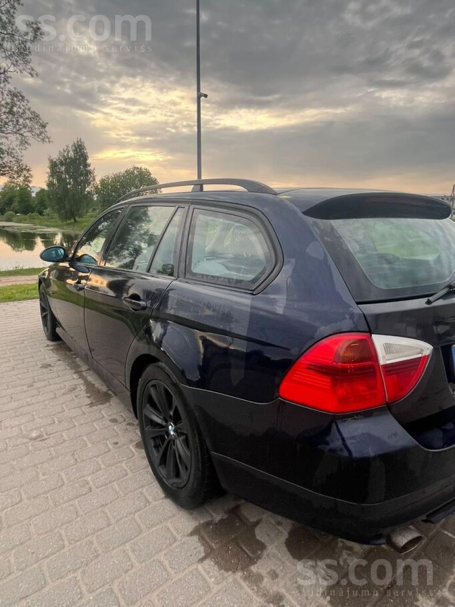 Zils BMW 320 2006 Balvi, ar dzinēja tilpumu 2.00 L un nobraukumu 320 tūkst. km par 2000 €, foto 4 vietnē AUTOMOTO.COM.LV