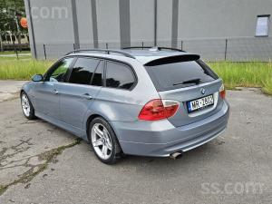 Blue BMW 320 2006 in Riga, with an engine capacity of 2.00 L and mileage of 361 thousand km for 3700 €, photo 6 on AUTOMOTO.COM.LV