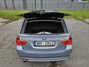 Blue BMW 320 2006 in Riga, with an engine capacity of 2.00 L and mileage of 361 thousand km for 3700 €, photo 8 on AUTOMOTO.COM.LV