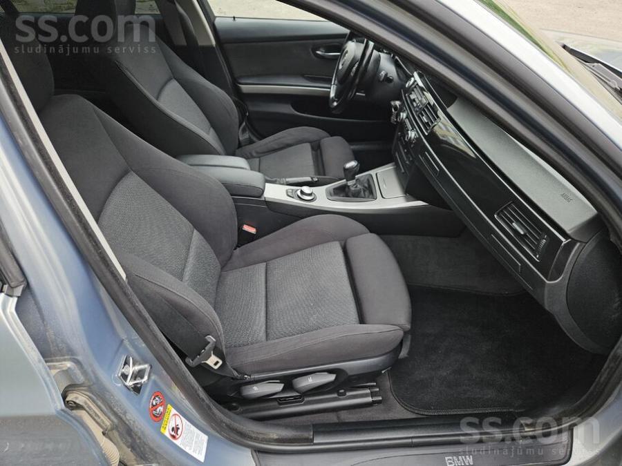 Blue BMW 320 2006 in Riga, with an engine capacity of 2.00 L and mileage of 361 thousand km for 3700 €, photo 11 on AUTOMOTO.COM.LV