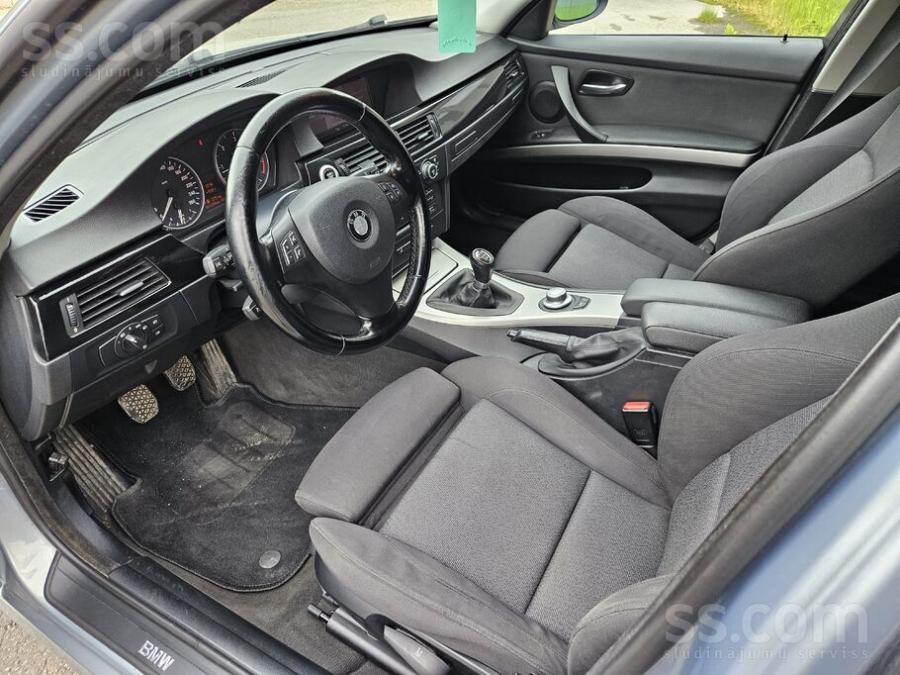 Blue BMW 320 2006 in Riga, with an engine capacity of 2.00 L and mileage of 361 thousand km for 3700 €, photo 12 on AUTOMOTO.COM.LV