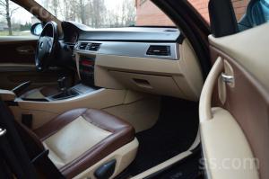 Zils BMW 320 2006 Dobele, ar dzinēja tilpumu 2.00 L un nobraukumu 375 tūkst. km par 3200 €, foto 10 vietnē AUTOMOTO.COM.LV