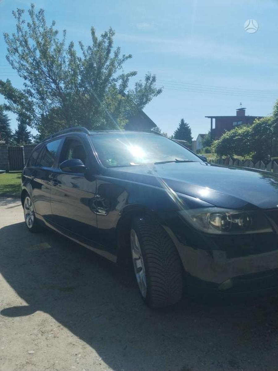 Blue BMW 320 2006 in Marijampole, with an engine capacity of 2.00 L and mileage of 350 thousand km for 3850 €, photo 3 on AUTOMOTO.COM.LV