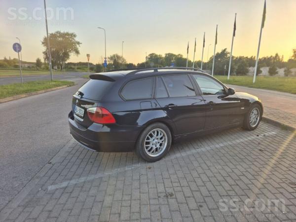 Blue BMW 320 2006 in Liepaja, with an engine capacity of 2.00 L and mileage of 353 thousand km for 3000 €, photo 1 on AUTOMOTO.COM.LV