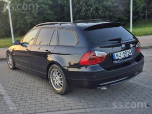 Синий БМВ 320 2006 в Лиепая, объемом двигателя 2.00 л и пробегом 353 тыс. км за 3000 €, фото 3 на AUTOMOTO.COM.LV
