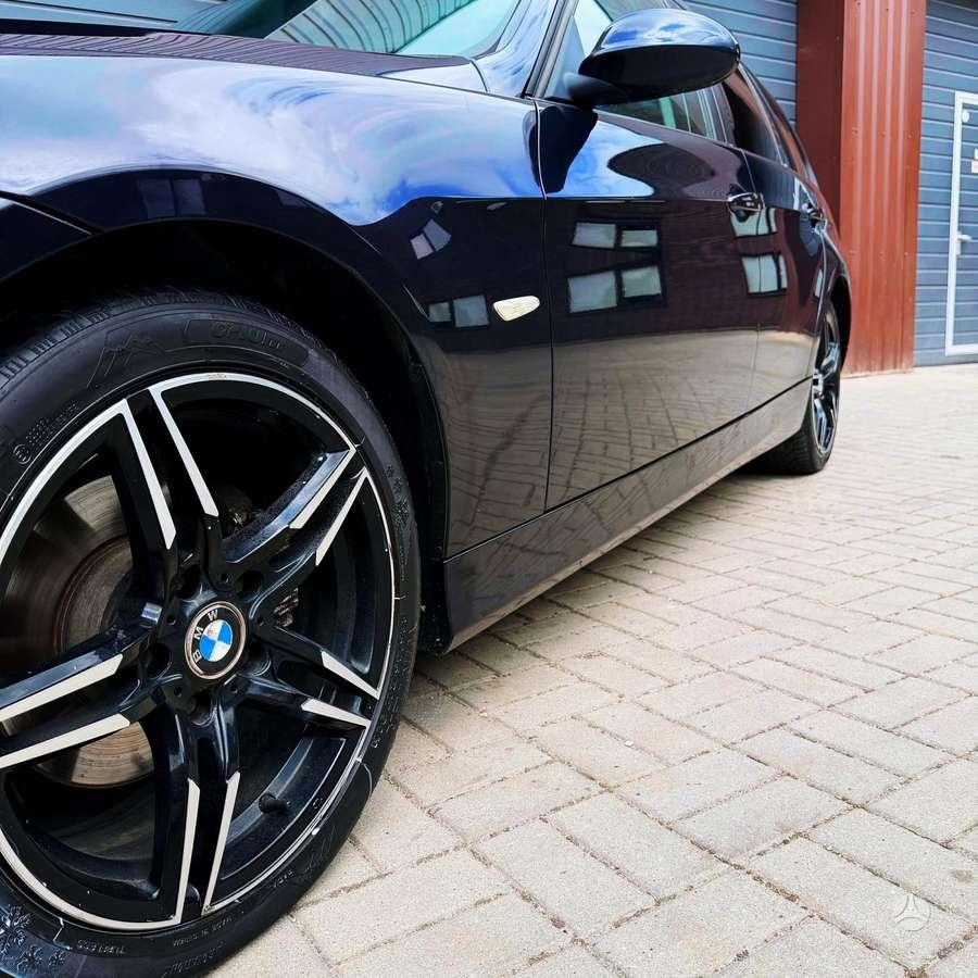Blue BMW 320 2006 in Kaisiadorys, with an engine capacity of 2.00 L and mileage of 327 thousand km for 3550 €, photo 19 on AUTOMOTO.COM.LV
