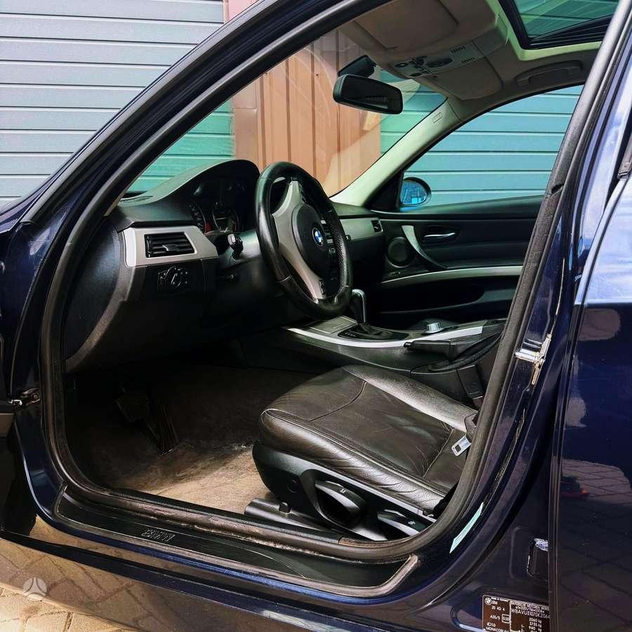 Blue BMW 320 2006 in Kaisiadorys, with an engine capacity of 2.00 L and mileage of 327 thousand km for 3550 €, photo 26 on AUTOMOTO.COM.LV