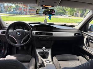 Blue BMW 320 2006 in Riga, with an engine capacity of 2.00 L and mileage of 283 thousand km for 2600 €, photo 6 on AUTOMOTO.COM.LV