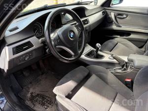 Blue BMW 320 2006 in Riga, with an engine capacity of 2.00 L and mileage of 283 thousand km for 2600 €, photo 7 on AUTOMOTO.COM.LV
