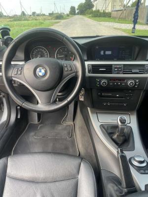 Blue BMW 320 2006 in Vilkaviskis, with an engine capacity of 2.00 L and mileage of 430 thousand km for 2850 €, photo 10 on AUTOMOTO.COM.LV