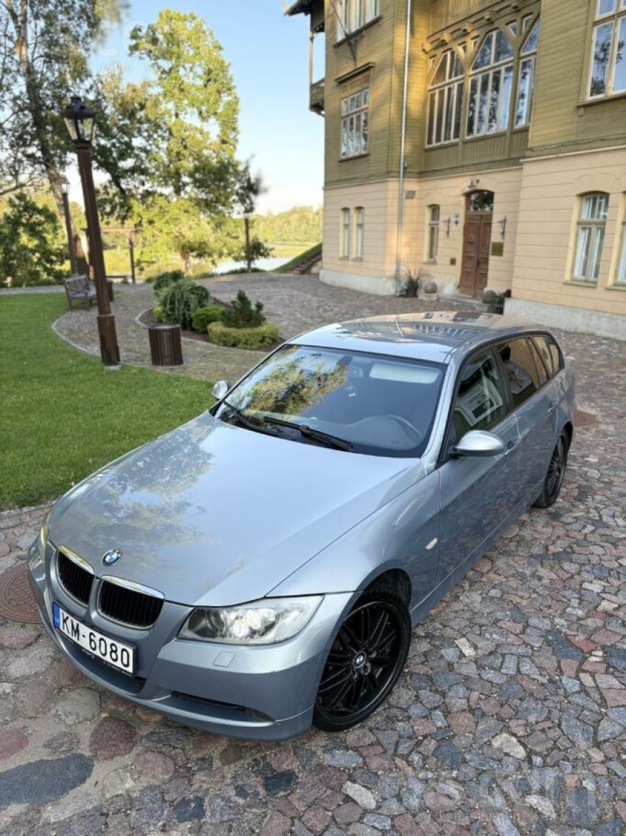 Zils BMW 320 2006 Kuldīga, ar dzinēja tilpumu 2.00 L un nobraukumu 278 tūkst. km par 2600 €, foto 12 vietnē AUTOMOTO.COM.LV